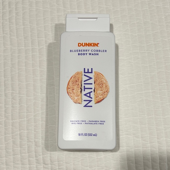 Native | Bath & Body | Nwt Native Dunkin Blueberry Cobbler Scented Body ...